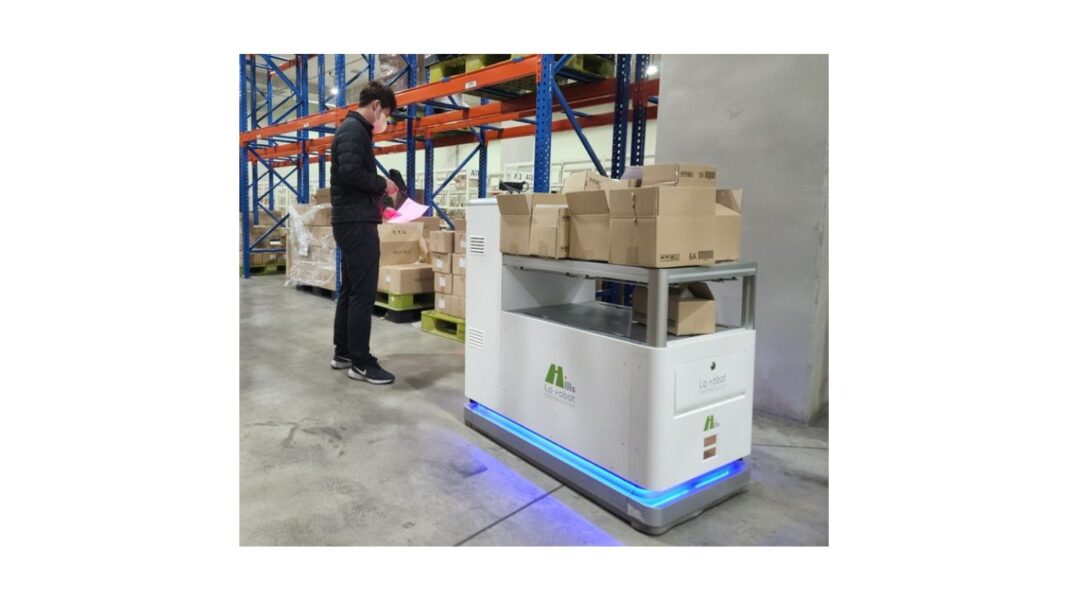 Hills Robotics unveils 'Lo-Robot', an AI-based, autonomous Logistics ...