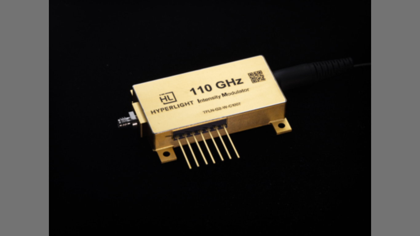 HyperLight’s TFLN Chiplet Platform Launches 110GHz Low Vπ Intensity ...