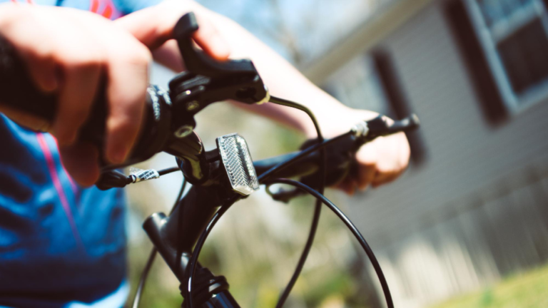 Shedding Light on E-Bike Lights: What You Need to Know » World Business ...